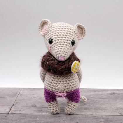 Crochet Pattern - Charlize The Mini Mouse on Luulla