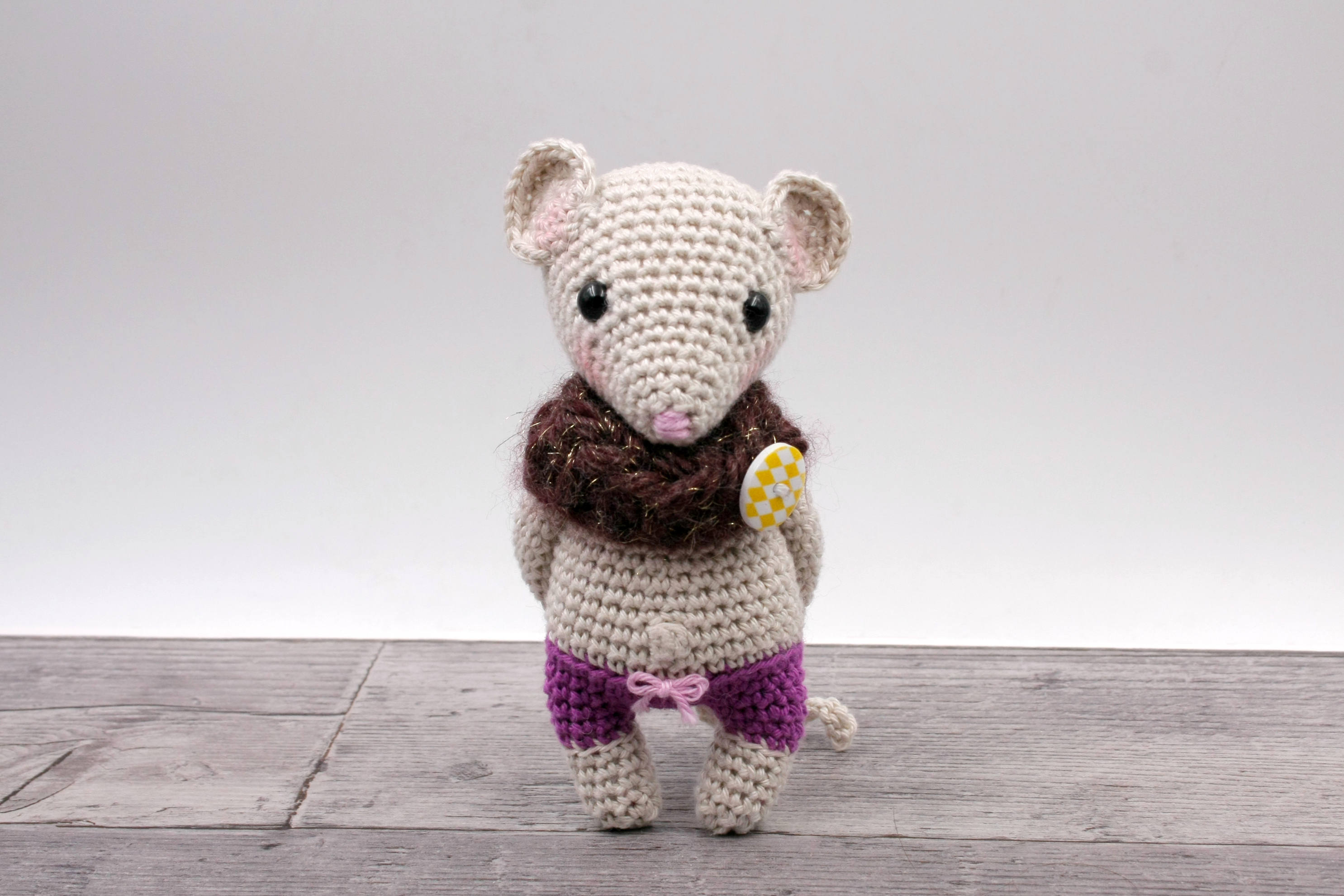 Crochet Pattern - Charlize The Mini Mouse on Luulla